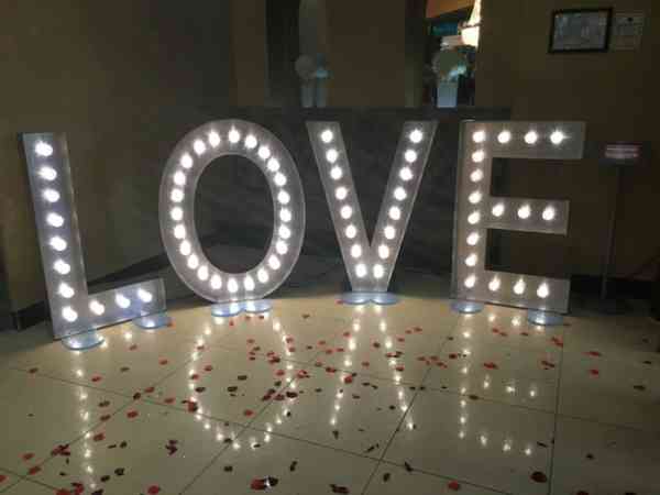 Giant LOVE Sign to hire for Weddings. LED. FREE with some packages